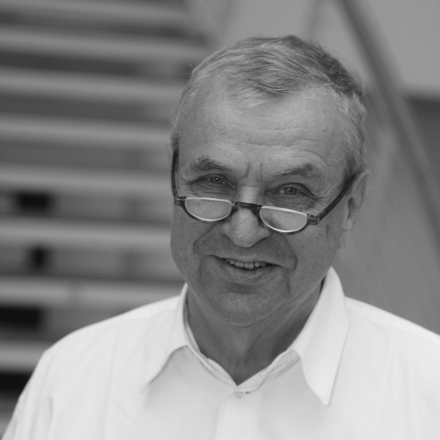 Günther Ortmann - Versus Magazin