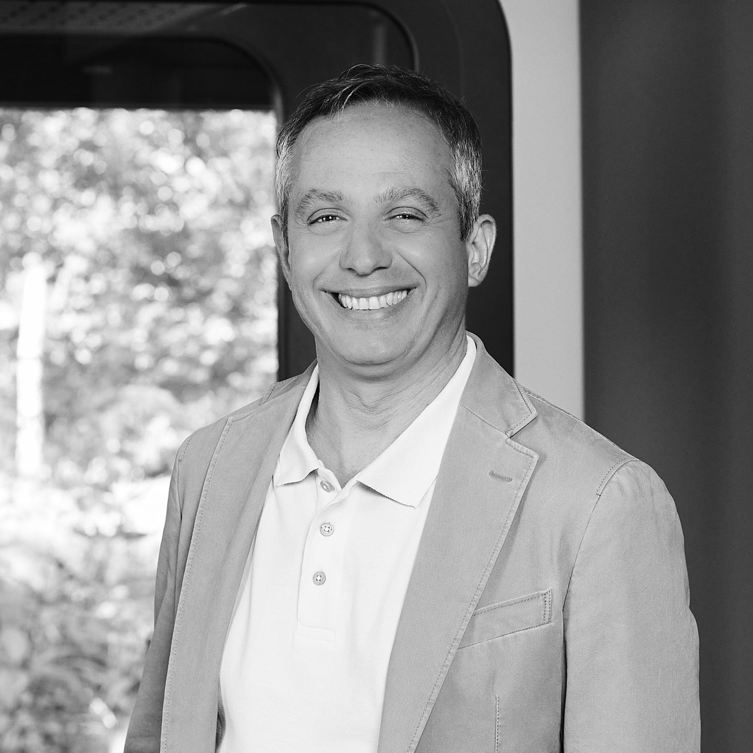 Shadow Players - Versus Magazine