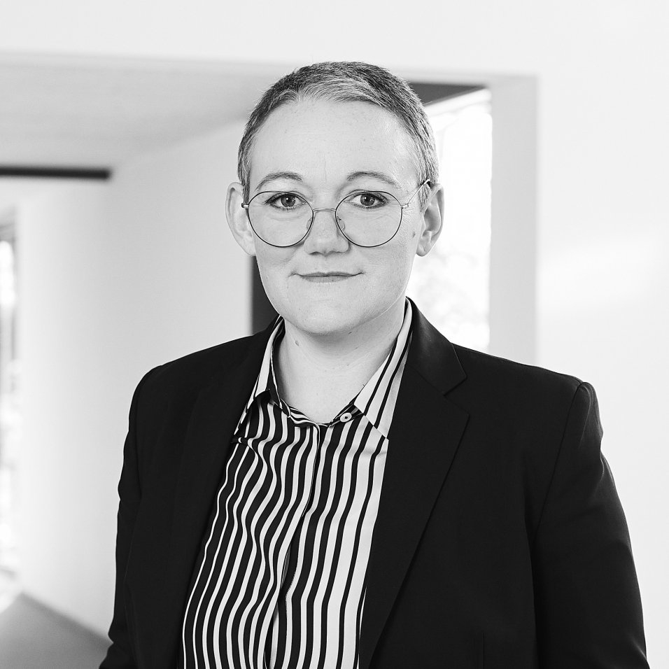 Here’s to What’s New! - Versus Magazine